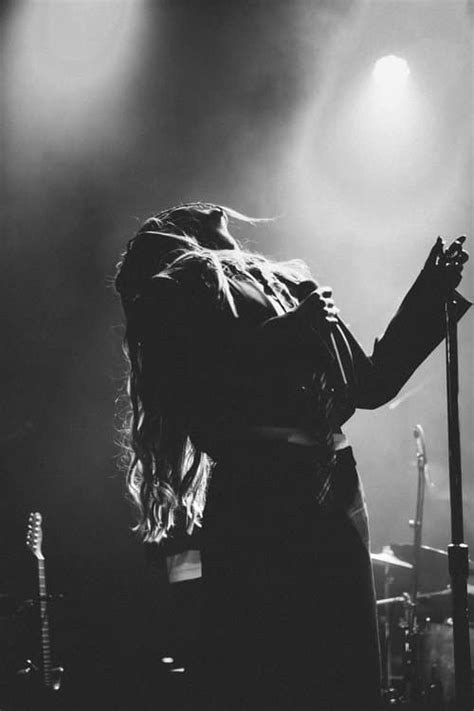 Exclusive Interview Peyton Shay Talks New Single “lonely Chapstick” And More Mundane