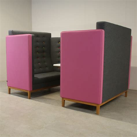 Frovi Jig Cave Grey And Pink Seating Booth Lof Office Furniture
