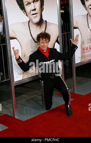 John C Reilly Premiere Of Walk Hard The Dewey Cox Story Held At Graumans Chinese Theatre