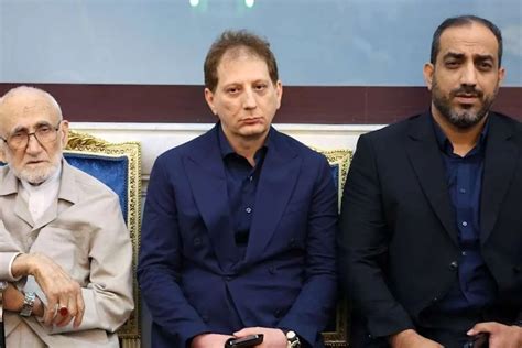 تصاویری از حضور بابک زنجانی، علی خمینی و پروین در مراسم ختم رئیس هلدینگ تات