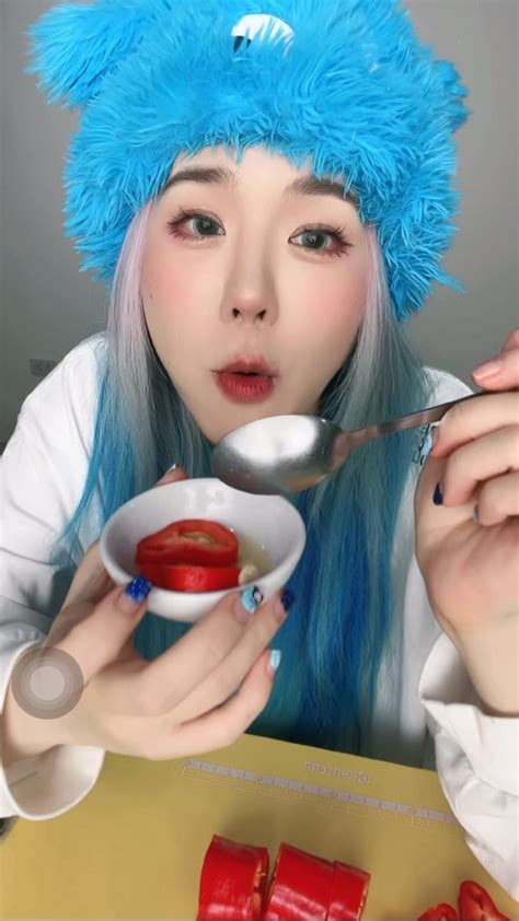 ซุปนางแบบบะช่อ ต้มกินทั้งครอบครัว แอบบี้เนตไอดอลฮ่องกง Ep 1 By Eve Tsu อีฟ สึ Facebook