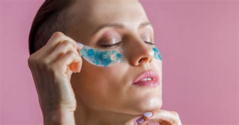Milia Under Eyes Causes At Home And Medical Treatments And Out