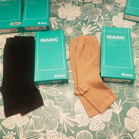 Juzo Basic 4411 Ot Short Knee High Stockings Ad Compression 20 30 Size