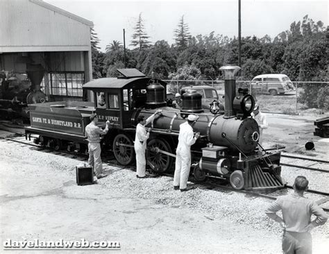 Daveland Disneyland Railroad Photos