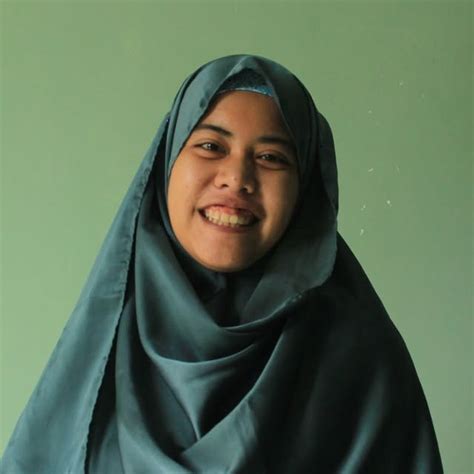 Herdina Dina Makan • Threads Say More