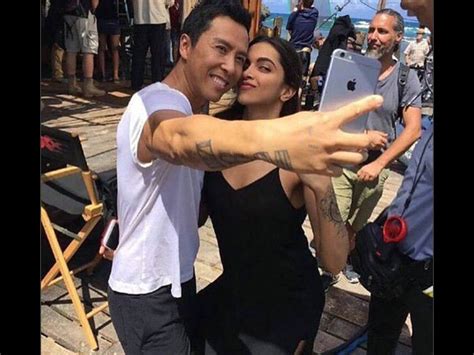 Deepika Padukone New Latest Workout Photo From The Sets Of Xxx By Her Trainer Deepika Padukone