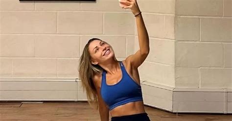 Strictlys Zara Mcdermott Poses In Splits As She Shows Off Flexibility Ahead Of Debut Daily Star