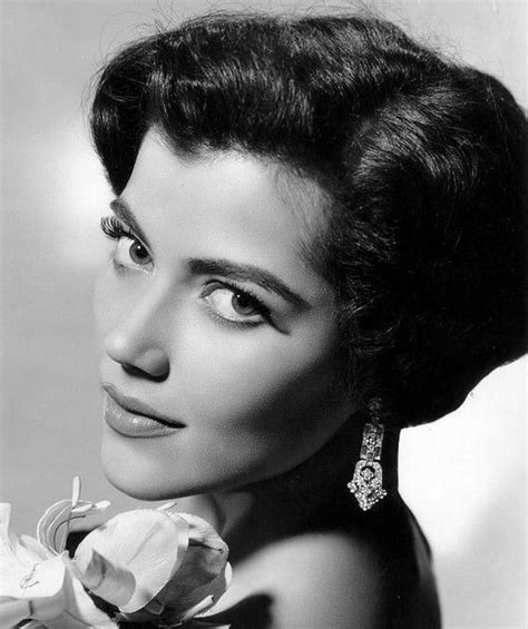 Saundra Edwards Imdb