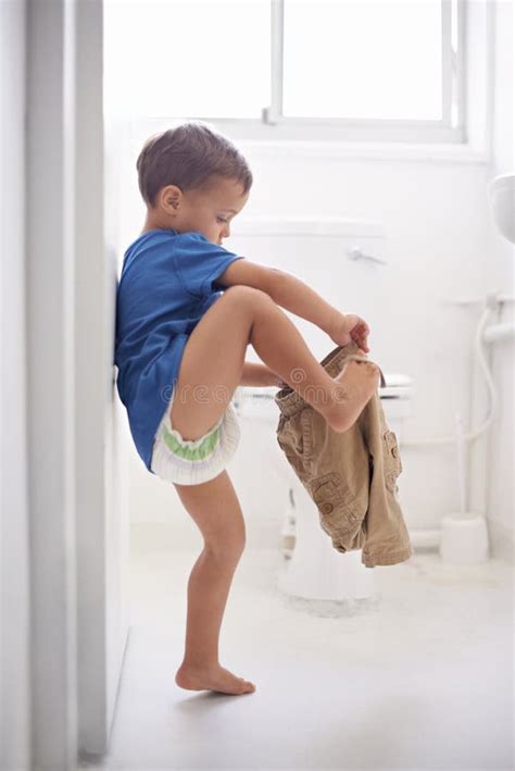 El Baño Infantil Y La Formación En Inodoros Para El Aprendizaje Del