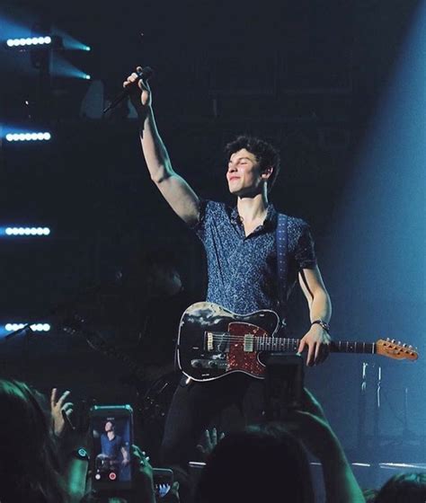 Pin On Shawn Mendes Shawn Mendes Mendes Concert