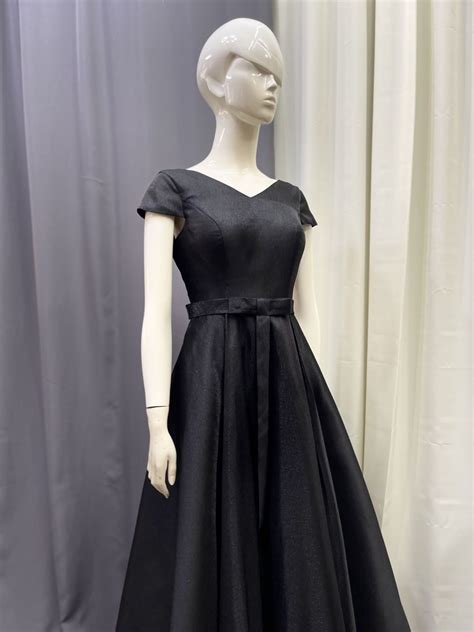 神祕嘉賓黑色禮服 小禮服專賣店、晚宴披肩、花童禮服、尾牙音樂會、自助婚紗【jf Dress