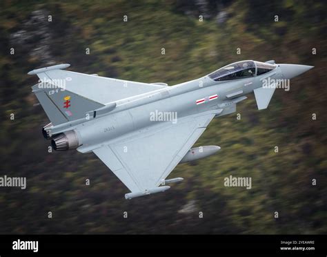 Eurofighter Typhoon Stock Videos Und B Roll Filmmaterial Zjehsy
