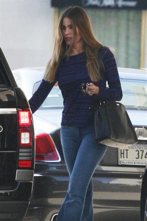 Sofia Vergara Out Shopping In Beverly Hills 03 18 2016 Hawtcelebs