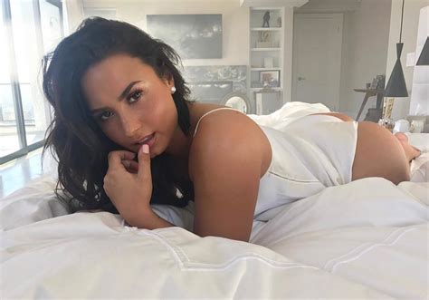 Naked Demi Lovato Added 12 28 2017 By Ka